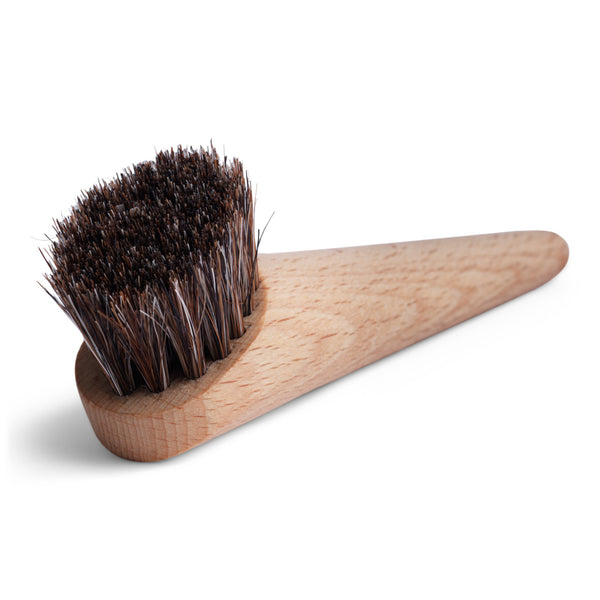 Spot brush for laptop keyboard and hifi cleaning – A G Hendy & Co Homestore